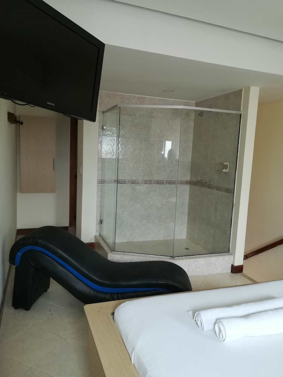 Motel Monaco Uno en La Estrella : MotelNow