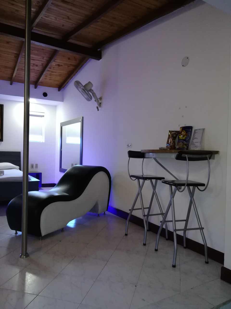Motel Monaco Uno en La Estrella : MotelNow