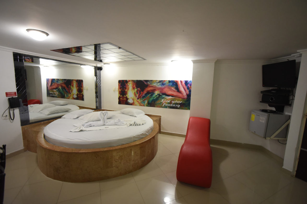 Motel Fantasía Cali en Menga : MotelNow