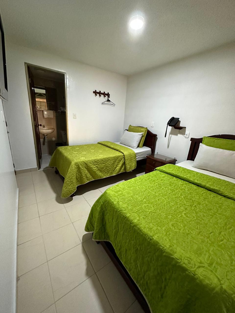 Hotel Los Balcones en Fontibón : MotelNow