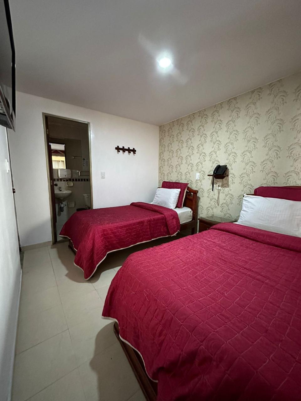 Hotel Los Balcones en Fontibón : MotelNow