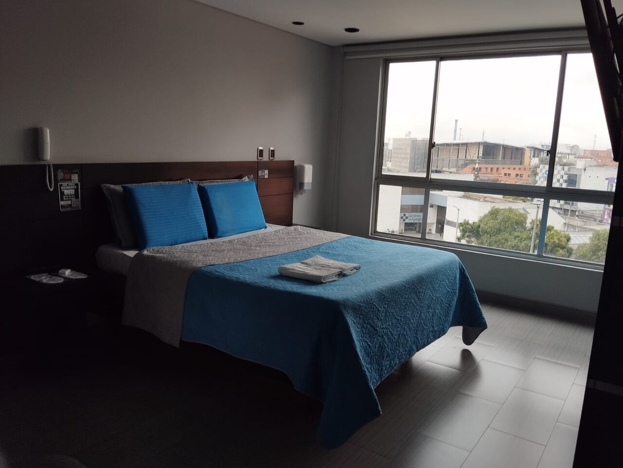 Motel Elixir en 1 de Mayo / Carvajal : MotelNow